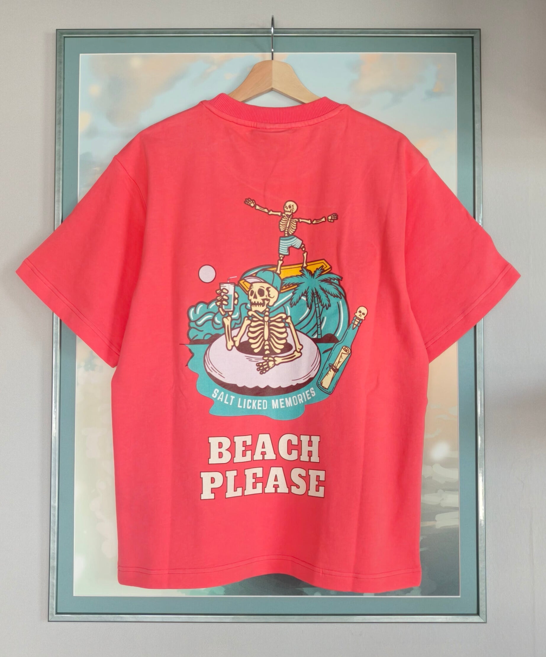 Shop Red Oversized T-Shirt – Beach Please Print | Varkomz Qatar ...